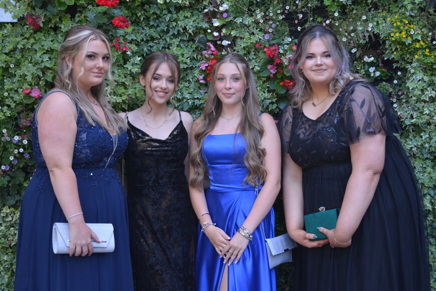 Year 11 Prom 2022 - School Gallery - St Edmund Campion Catholic School ...
