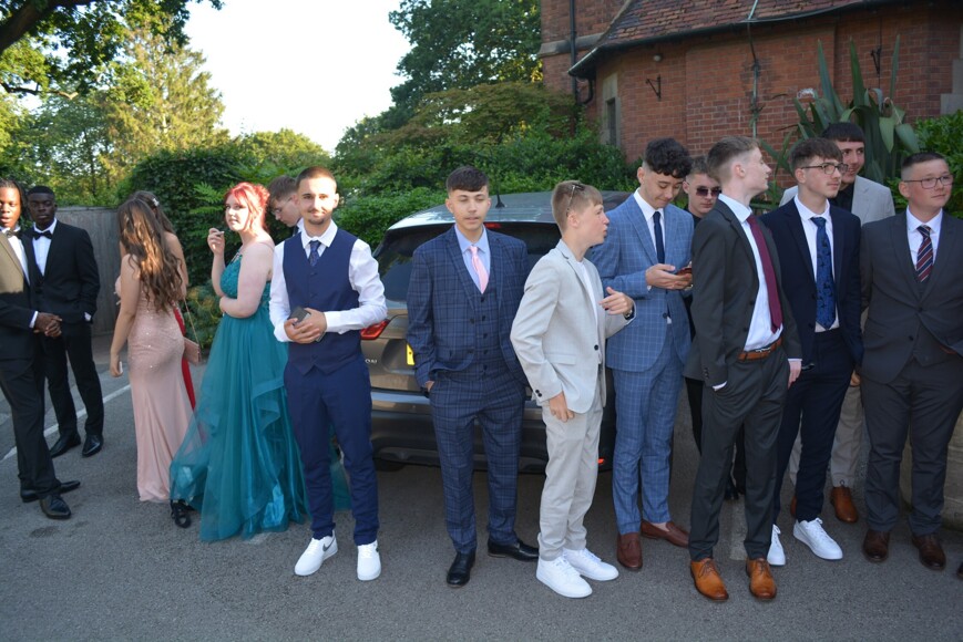 Year 11 Prom 2022 - School Gallery - St Edmund Campion Catholic School ...