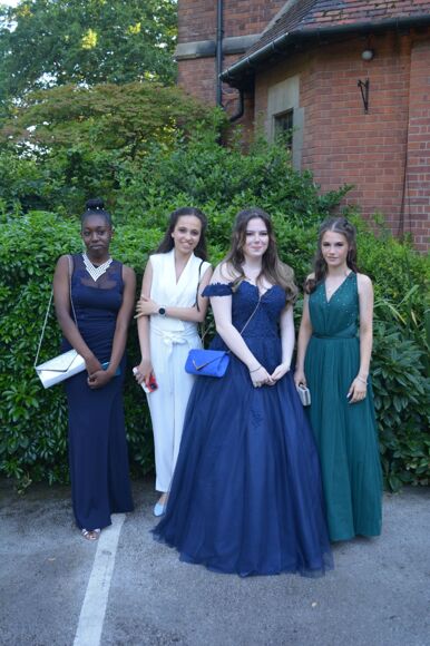 Year 11 Prom 2022 - School Gallery - St Edmund Campion Catholic School ...