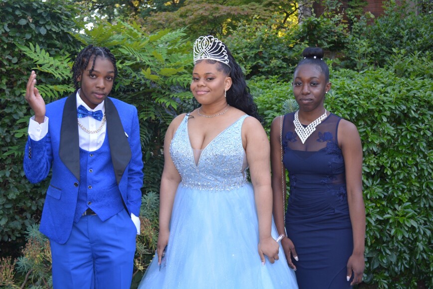 Year 11 Prom 2022 - School Gallery - St Edmund Campion Catholic School ...