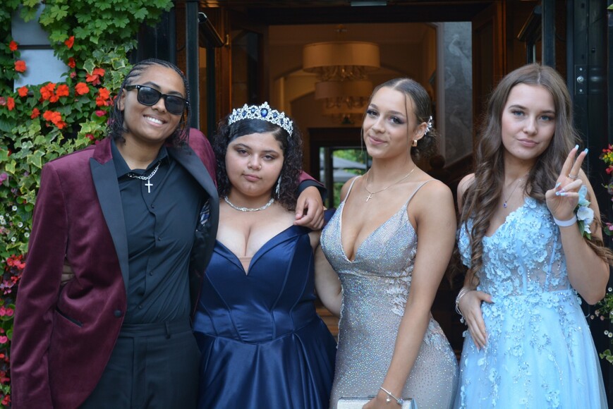 Year 11 Prom 2022 - School Gallery - St Edmund Campion Catholic School ...